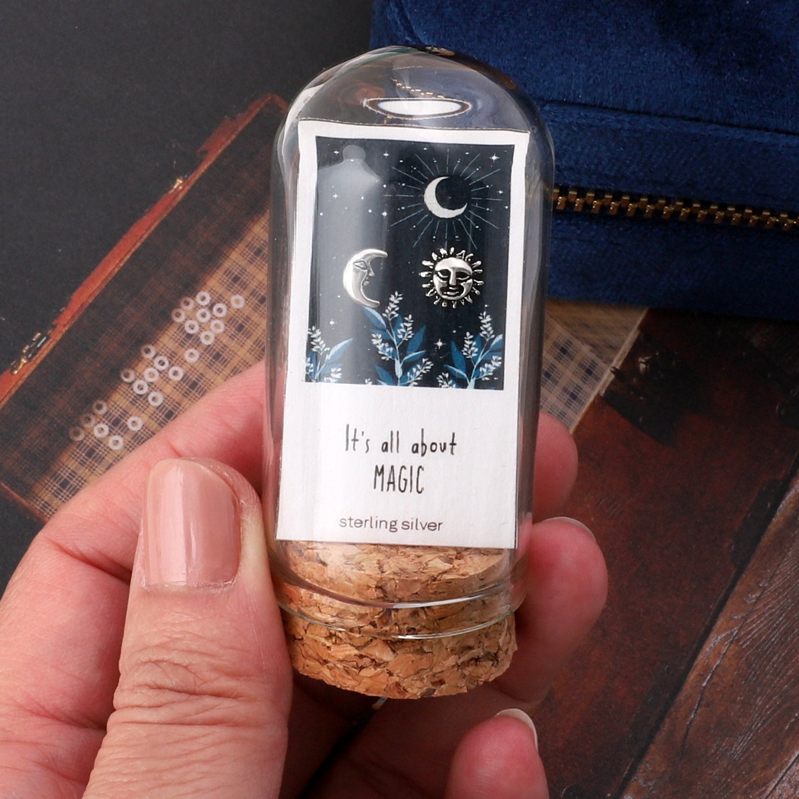 TT64025 Sun and Moon "It's all about magic" Silver – attic creations