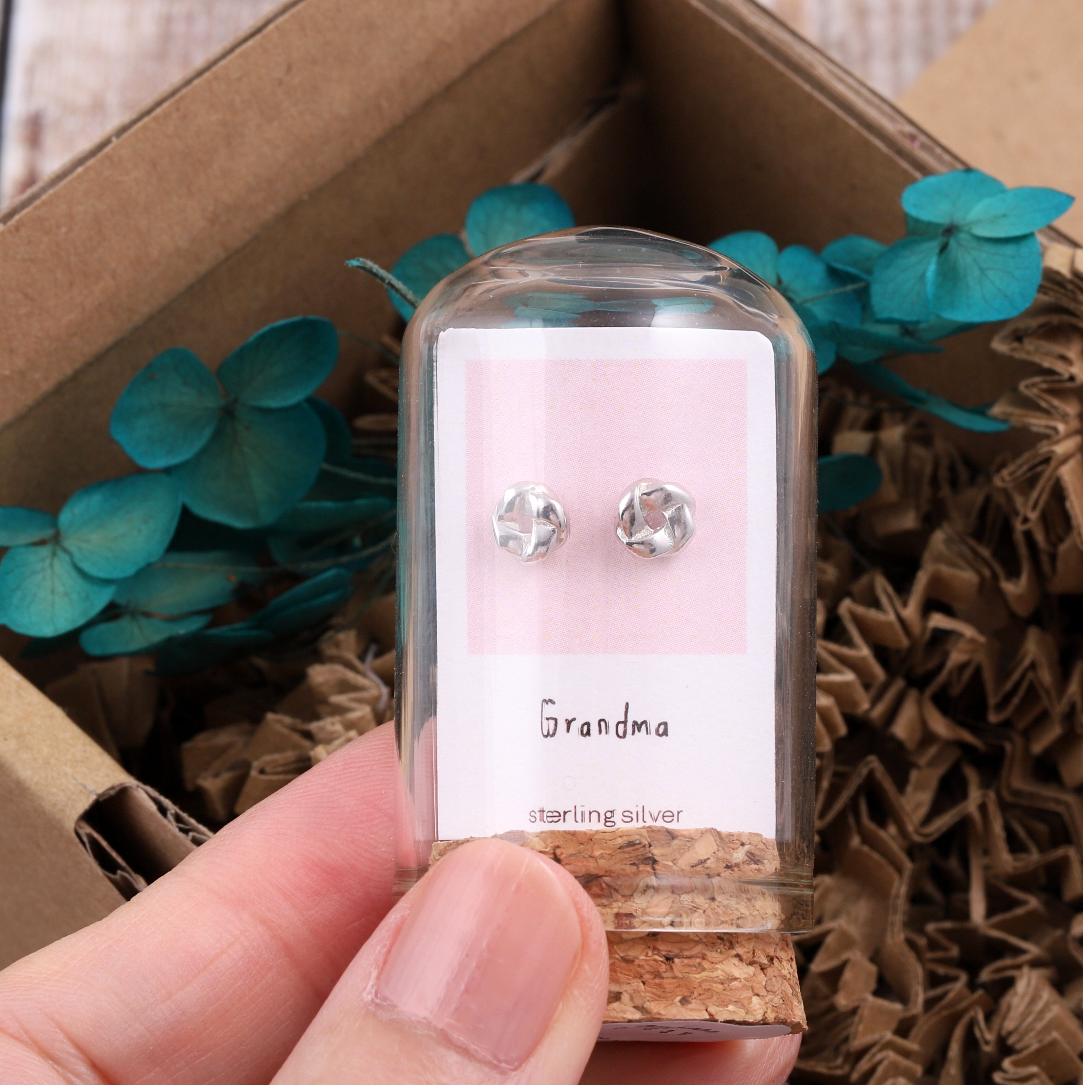 TT50027 Grandma solid knot earrings SILVER/ GOLD – attic creations