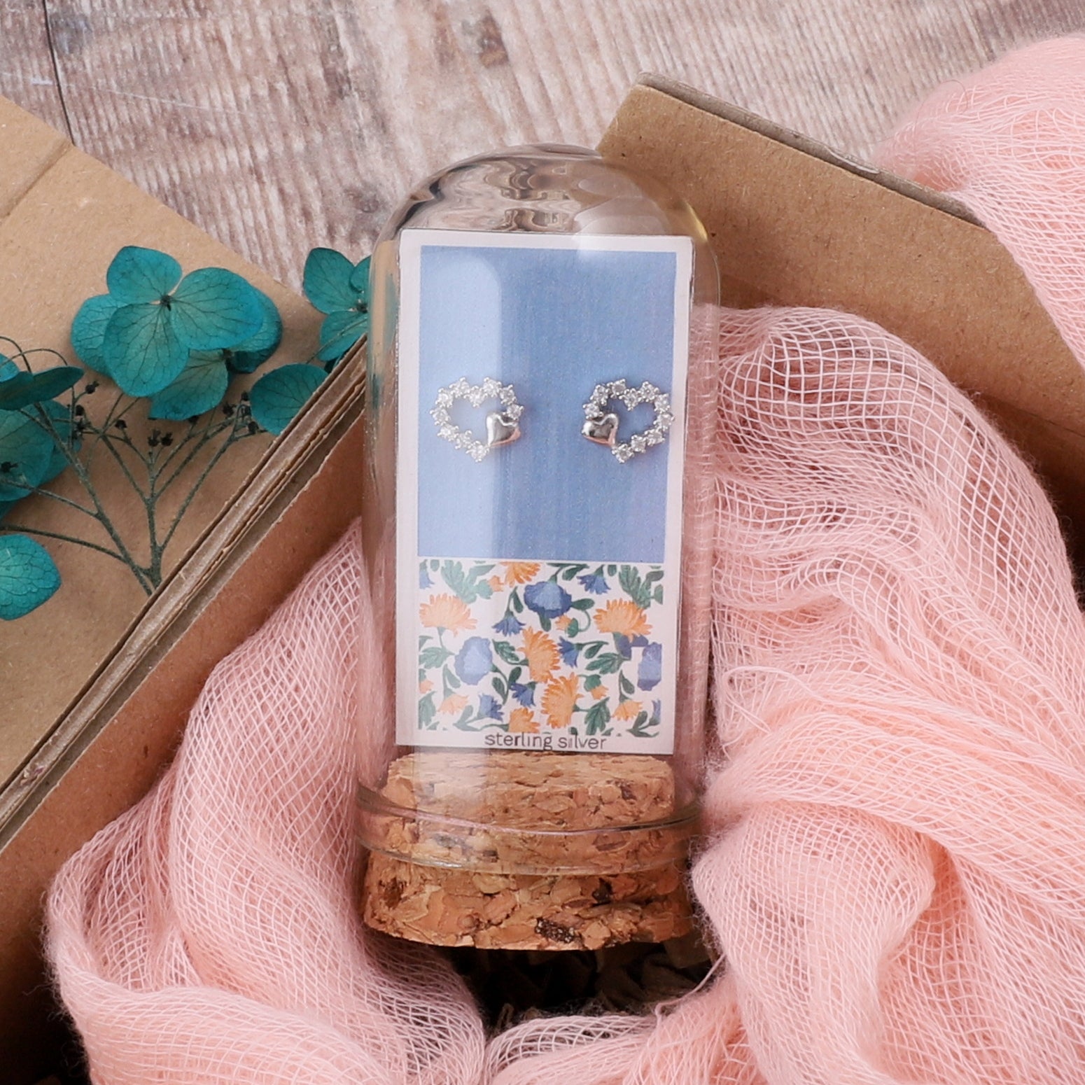 British deigned handcrafted sustainable gifts – attic creations