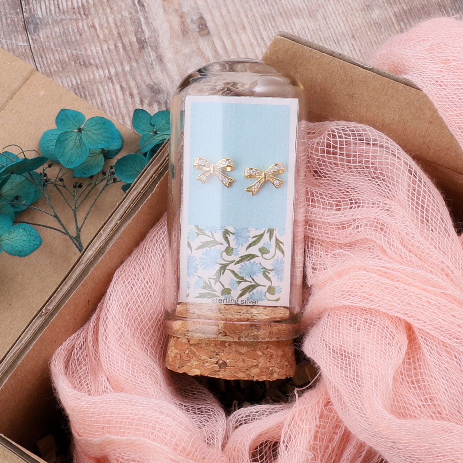 British deigned handcrafted sustainable gifts – attic creations