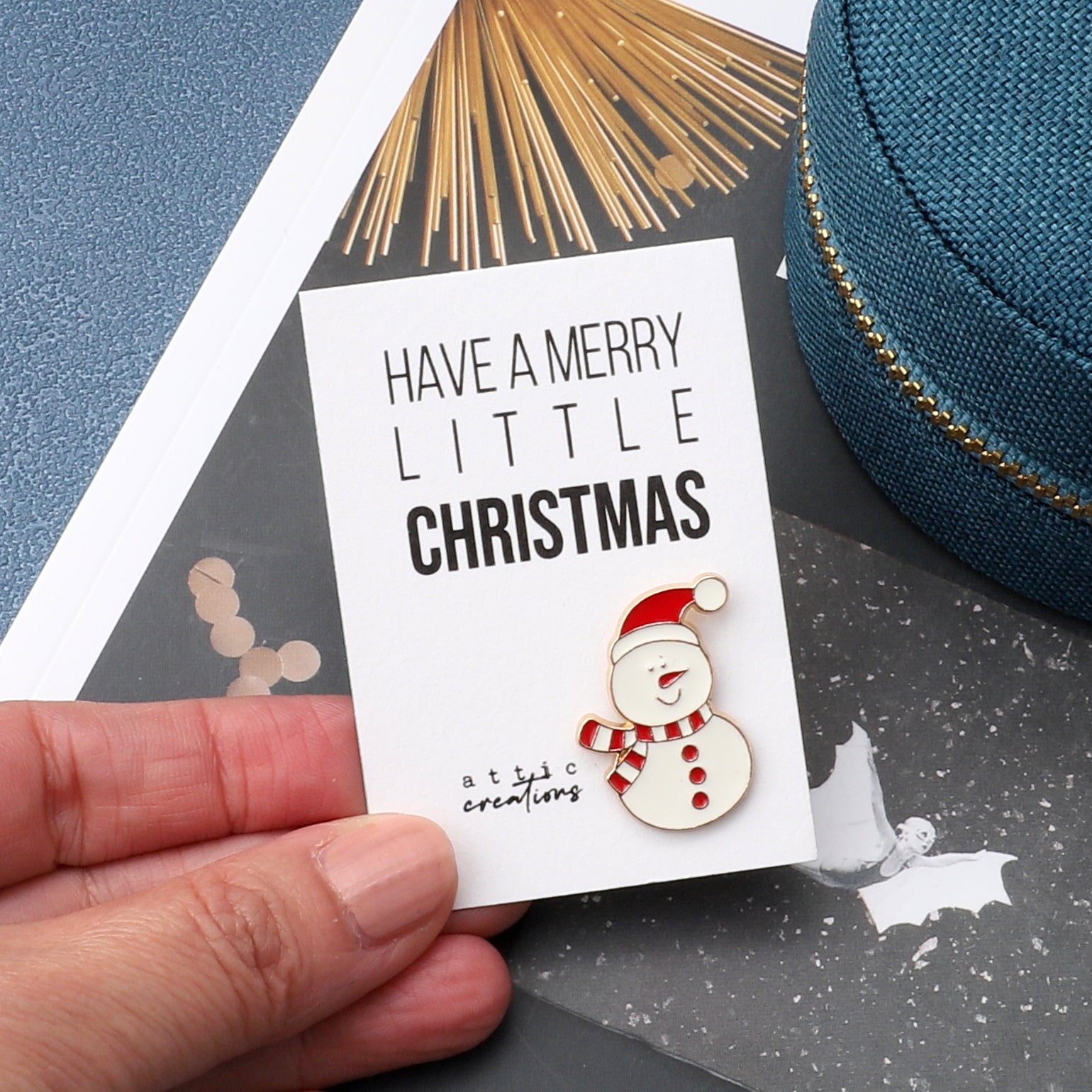 PN0245 Christmas snowman – attic creations